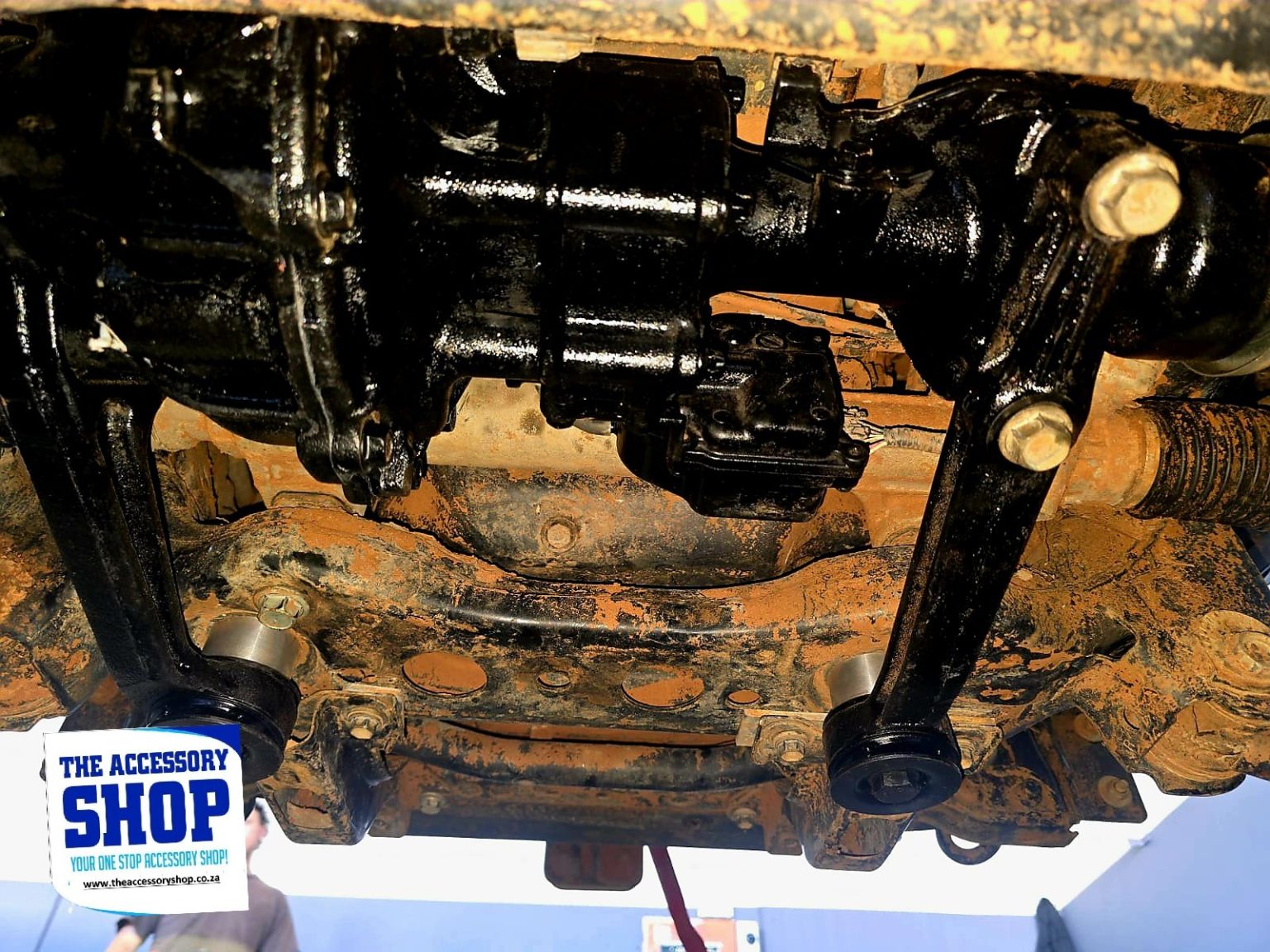 Toyota Hilux / Fortuner Front Diff Drop Kit 4×4 2006 up - The Accessory ...